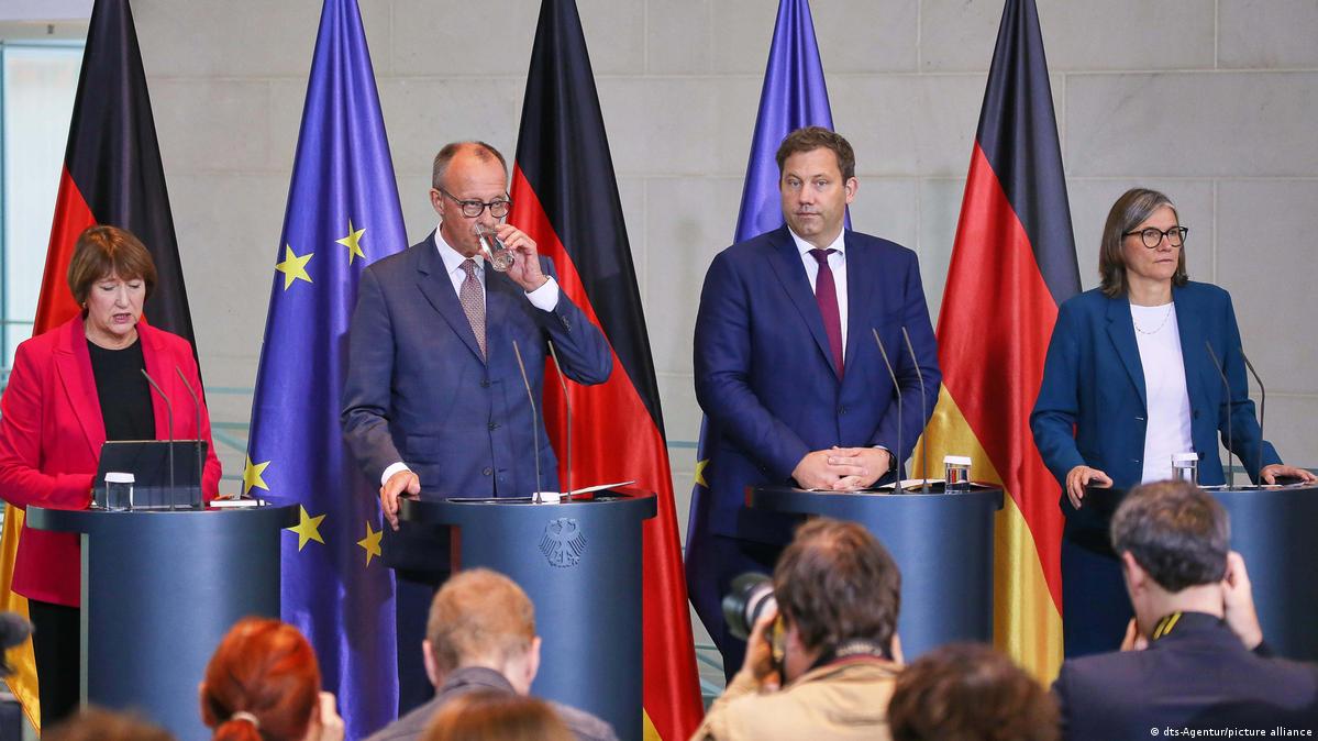 Germany: Merz pledges to resist 2035 EU electric car switch – DW – 10 ...