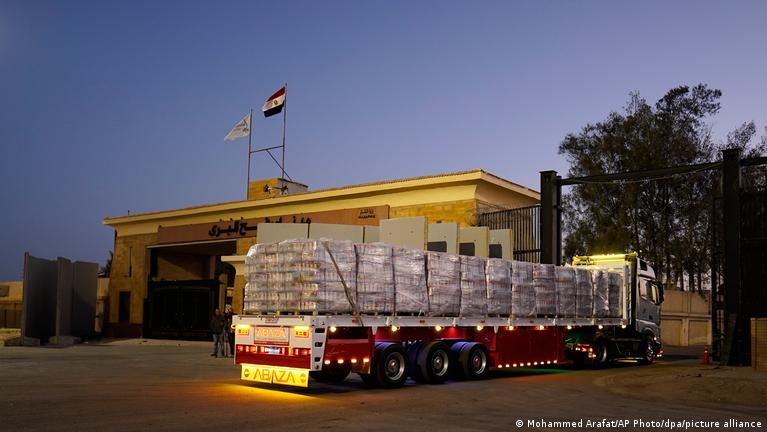 Israel eyes opening Rafah crossing, Gaza's gate to Egypt