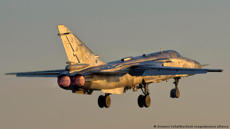 Ukraine updates: Kyiv targets major Russian explosives plant