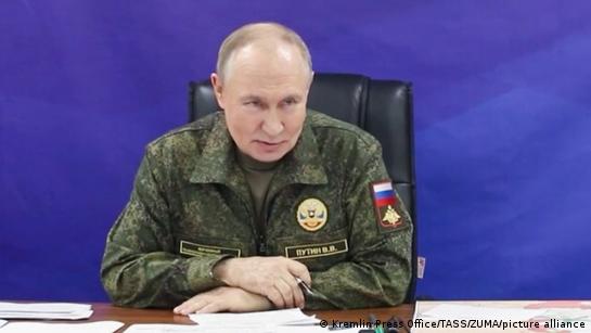 Ukraine: Russia tests nuclear 'skyfall' missile Putin says – DW – 10/27 ...