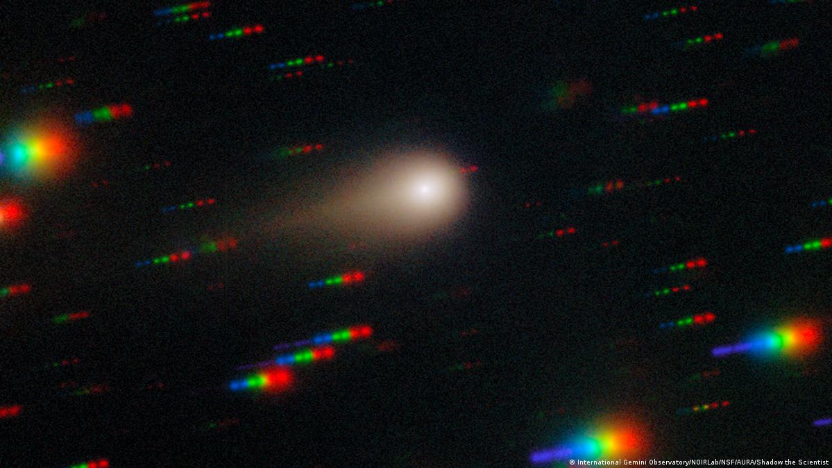Radiotelescopio detecta señal procedente del cometa 3I/ATLAS
