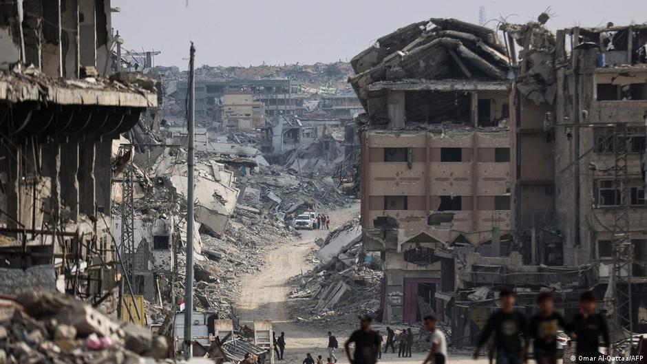 Trauma and war crime fears haunt some Israeli soldiers – DW – 11/14/2025