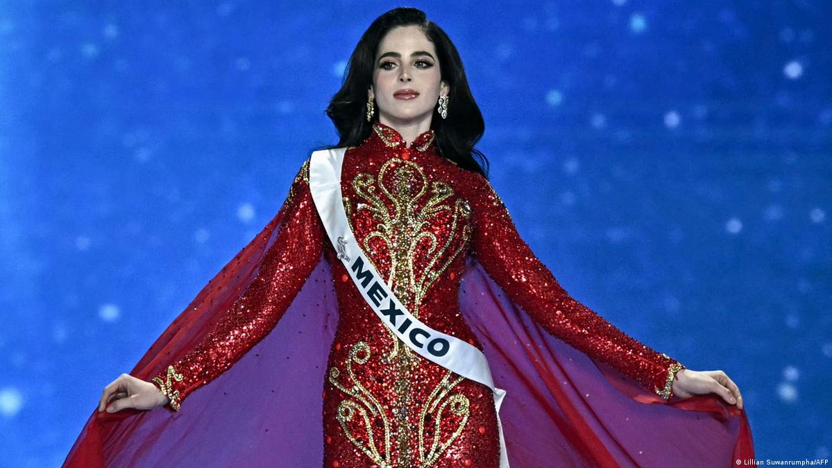 Miss Universo cierra sede en México por "ataques políticos"