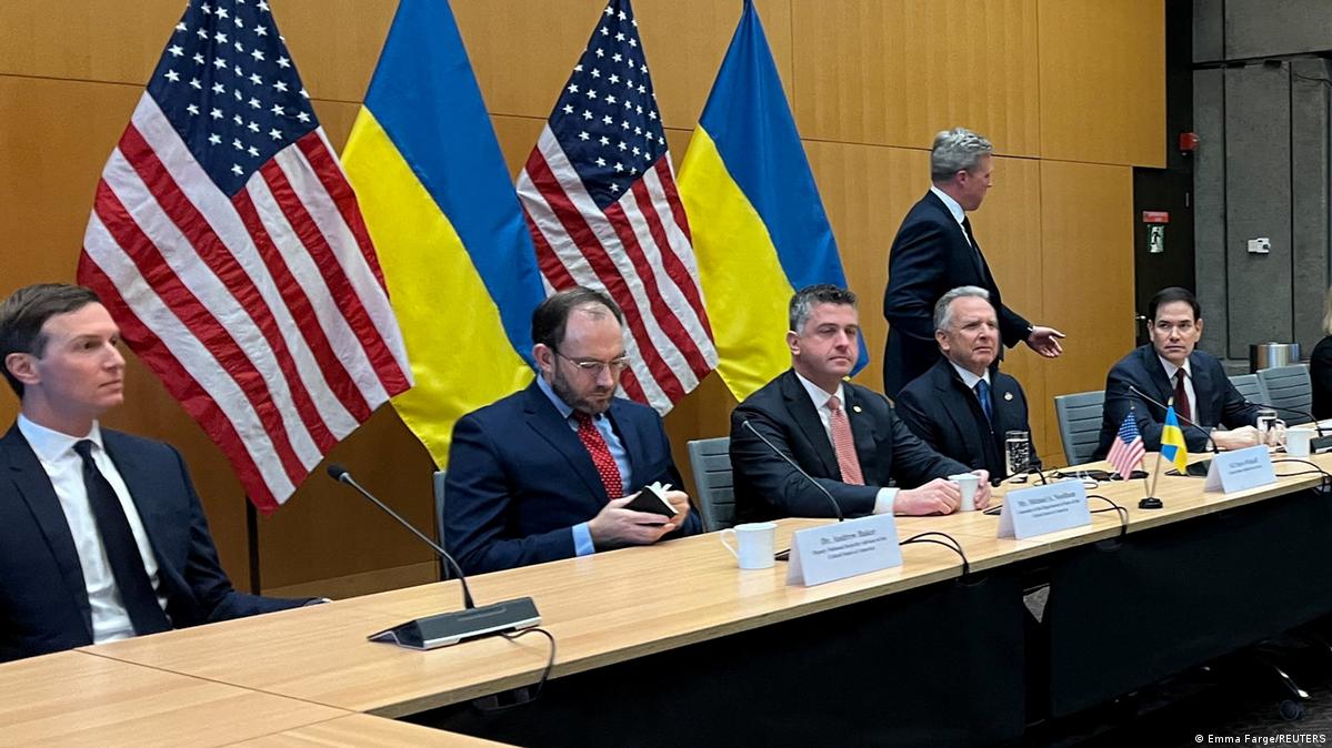 Maafisa wa Ukraine na Marekani kufanya mazungumzo Florida – DW – 30.11.2025