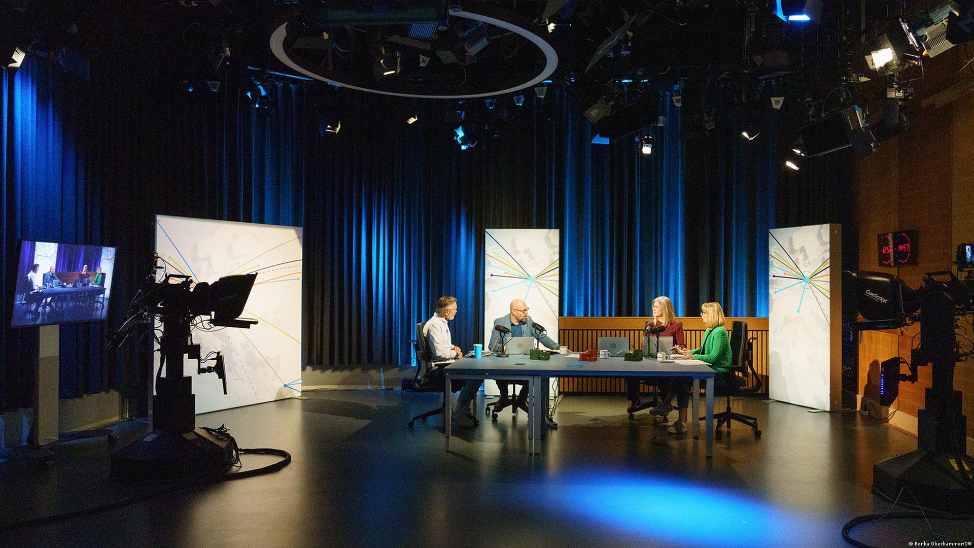 Behind the scenes in Bonn and Berlin