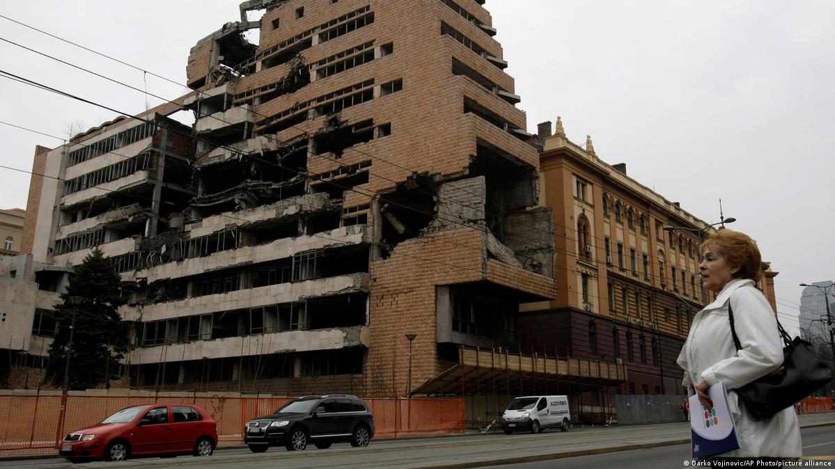 Trump's son-in-law backs out of Serbia construction project – DW – 12 ...