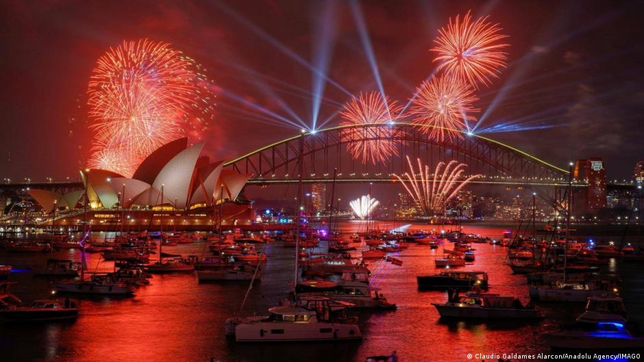 The world rings in 2026 with fireworks and fanfare – DW – 01/01/2026