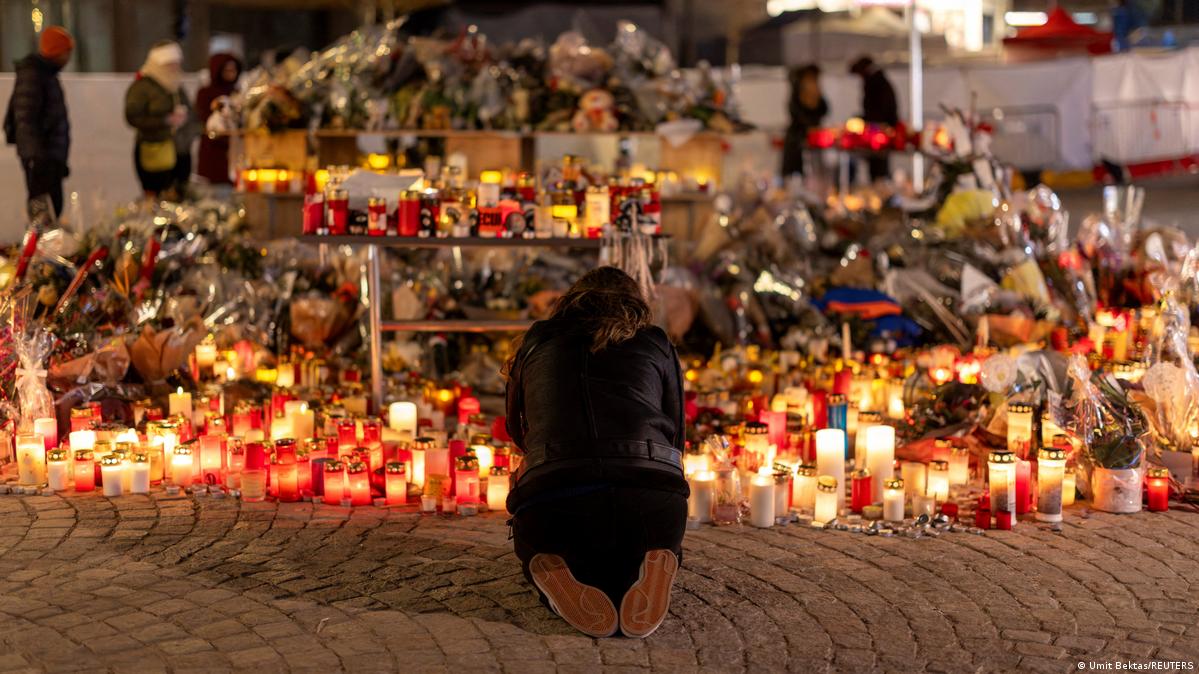 'Charlie Hebdo' cartoon on Swiss fire tragedy sparks outrage