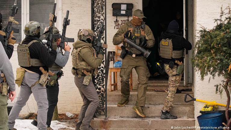 How are ICE agents recruited, and who are they?