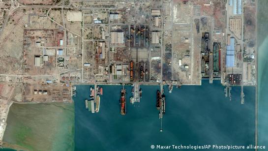 Iran: 1 killed after explosion hit Bandar Abbas Port