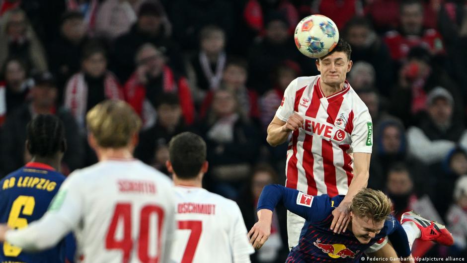 Stuttgart y Colonia ante el espejo de la Bundesliga