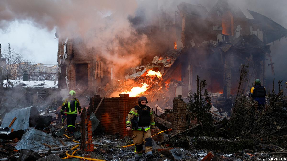 Russia, Ukraine report overnight strikes on energy supply
