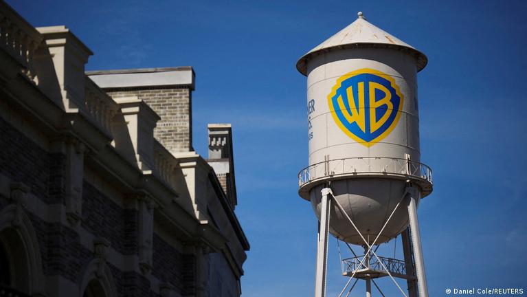 Warner Bros shareholders greenlight sale to Paramount