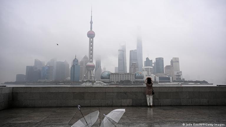 China bane uso de apartamentos como cemitérios improvisados