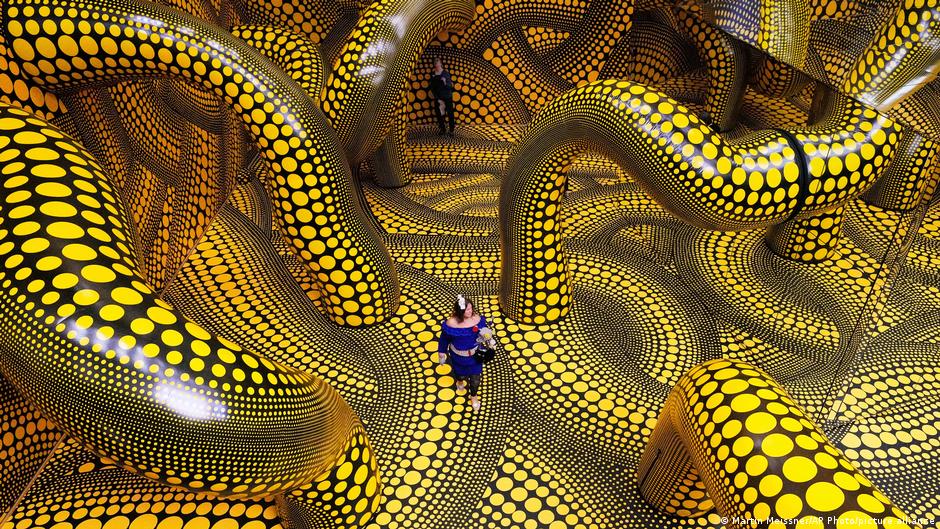 Yayoi Kusama: Dots, mirrors, infinity