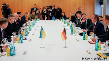 Germany, UK warn the Iran war distracts from Ukraine