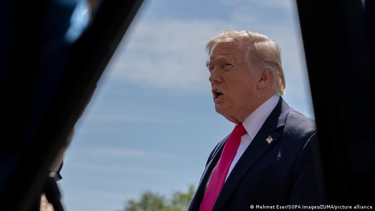 Iran war: Trump extends ceasefire for negotiations