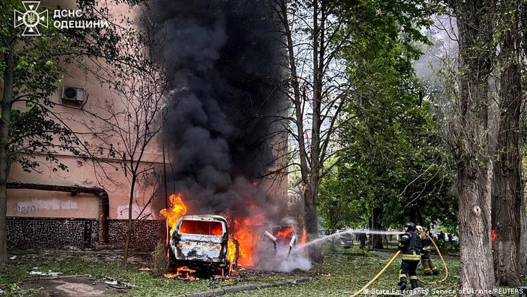 Russia unleashes fatal barrage of 800 drones at Ukraine