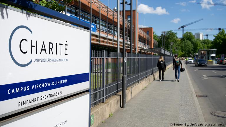 News kompakt: US-Ebola-Patient wird in Berlin behandelt