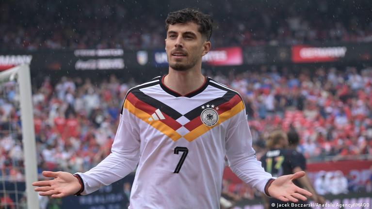 Germany beat USA before World Cup but injuries cast shadow