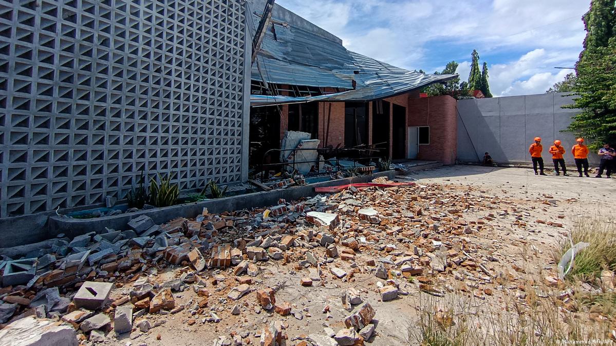 Gempa M 6,7 di Palu Hari Ini: Penyebab, Dampak dan Korban