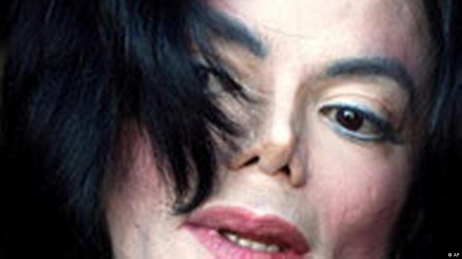 Michael Jackson Lipstick | Lipstutorial.org