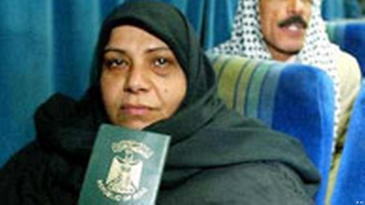 Germans Consider U.S. Experience in Immigration Debate