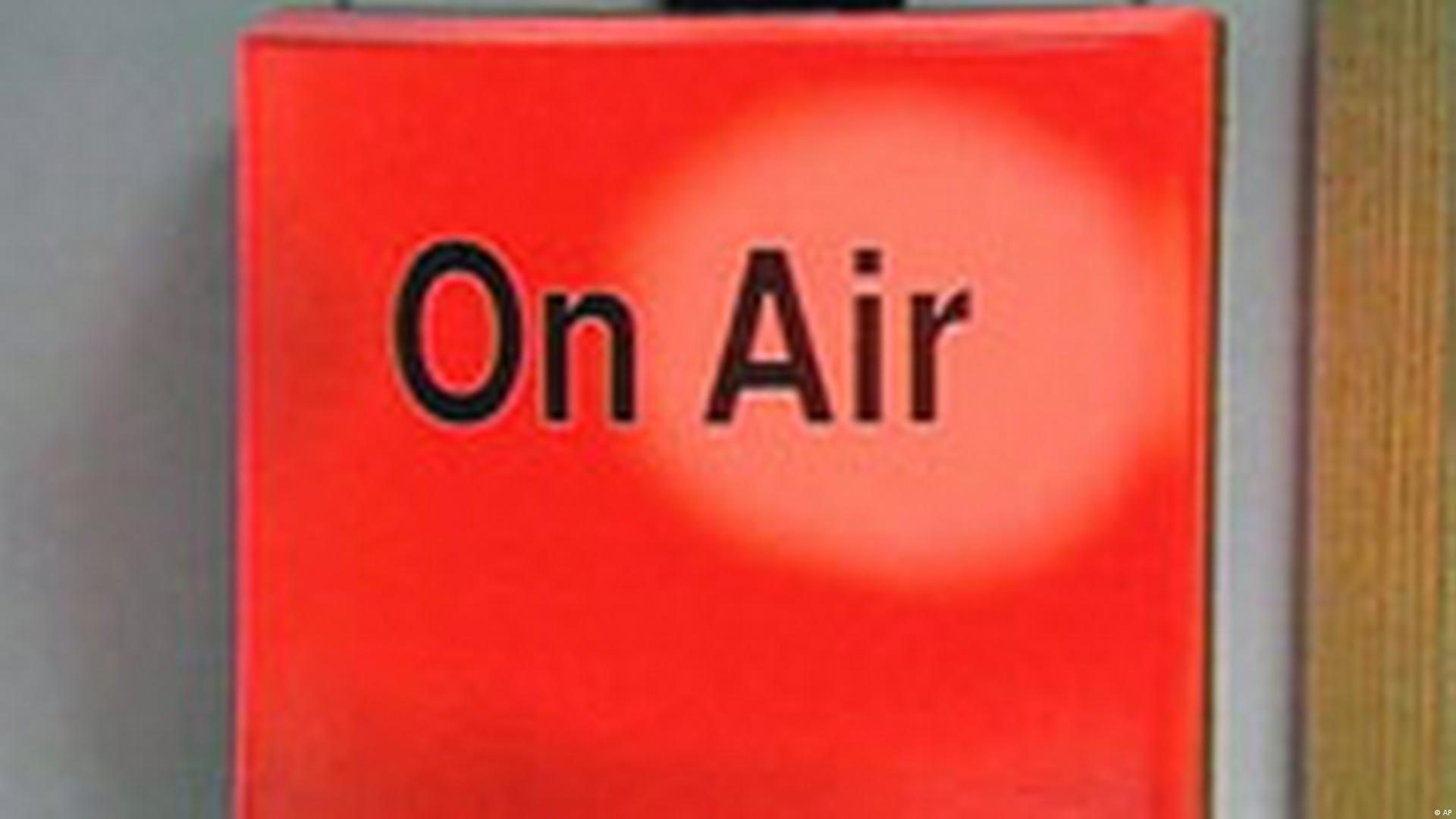 DW-Radio - Deutsche Perspektiven und ein Dialog in 30 Sprachen